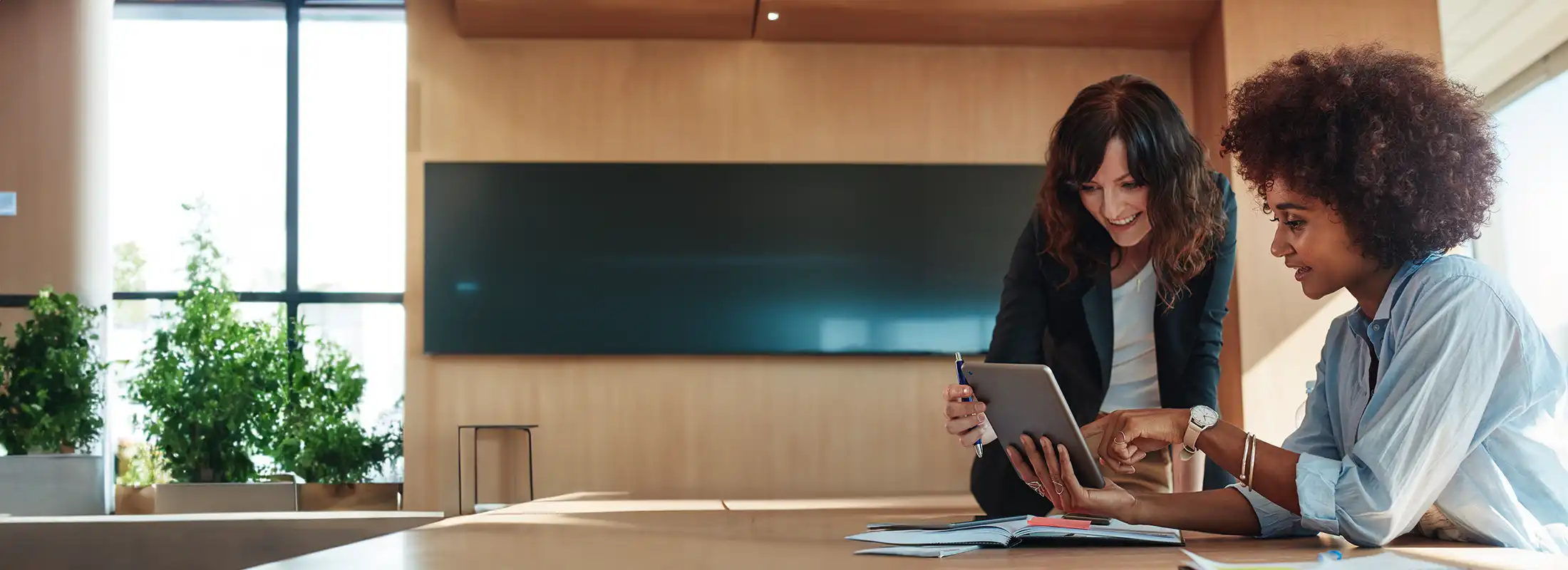 Now Hiring Professionals for Great Paying Office Careers